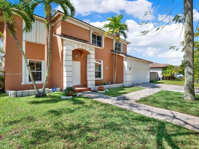 18082 SW 152nd Ct, Miami, FL 33187