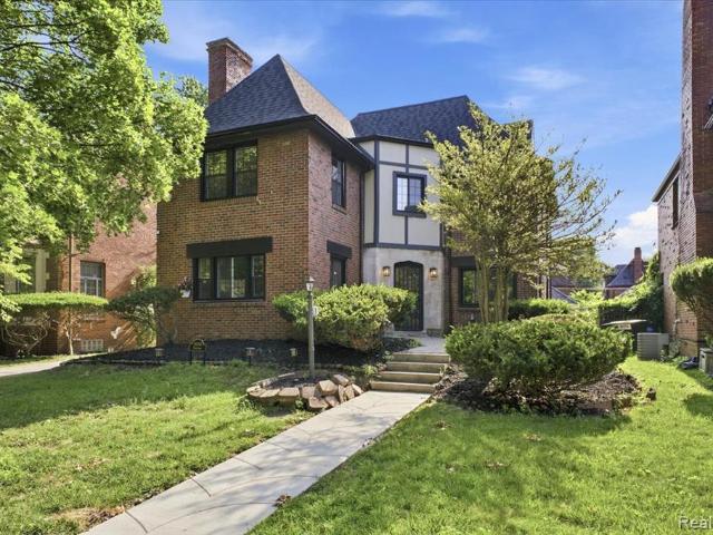 18084 Birchcrest Drive