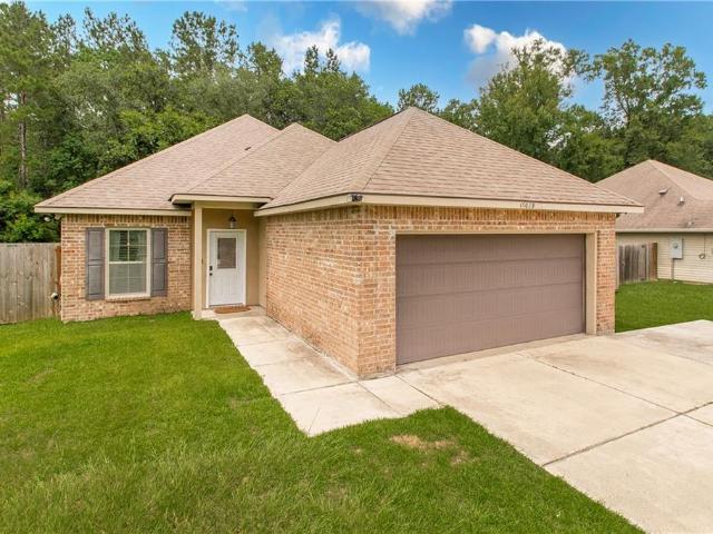 18089 Bass Lake Trail