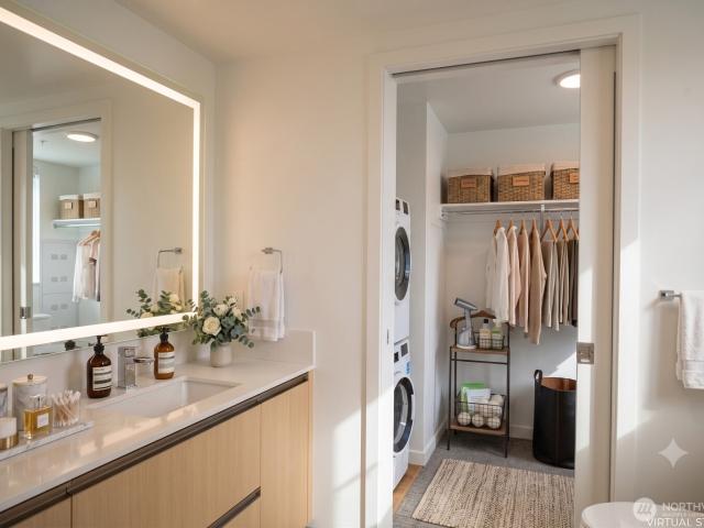 1808 Minor Avenue # 907