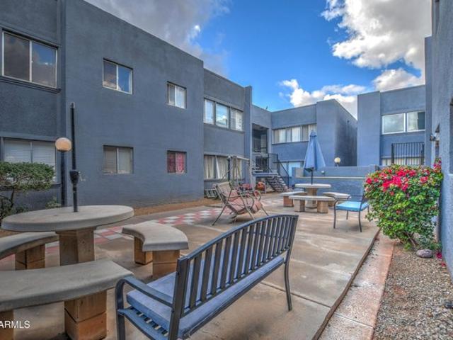1808 N 32nd St Apt 209, Phoenix, AZ 85008