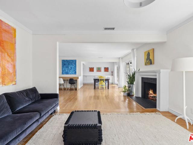 1808 Navy Street