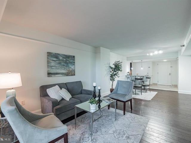 1808 Old Meadow Road # 718