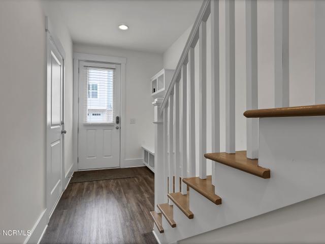 1808 Bungalow Row