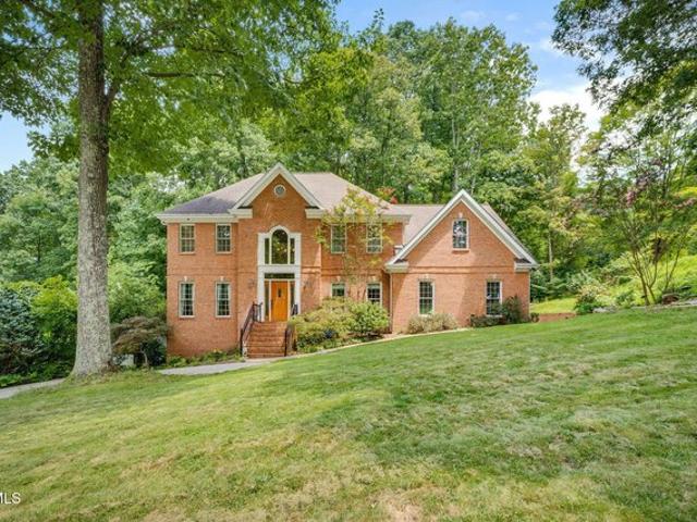 1808 Bramblewood Dr, Kingsport, TN 37660