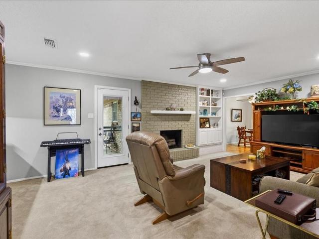 1808 E Cedar Elm Drive