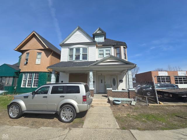 1808 E Washington Street