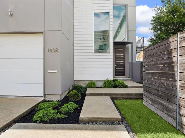 1808 Palm St, Houston, TX 77004 | MLS #76572 | Compass