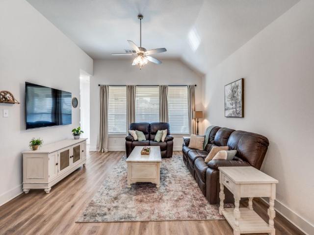 1808 Pelham Drive