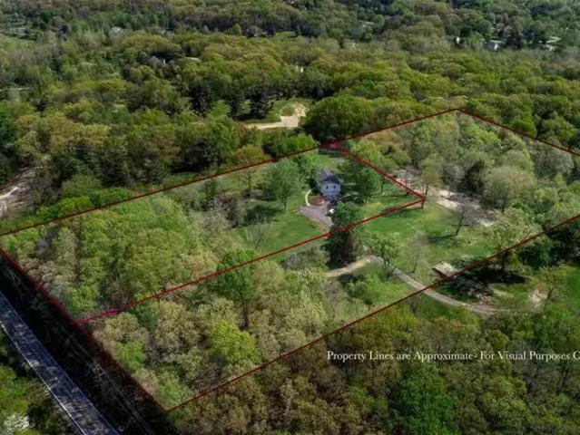 1808 POND HILL CT, WILDWOOD, MO 63038 Single Family Residence.