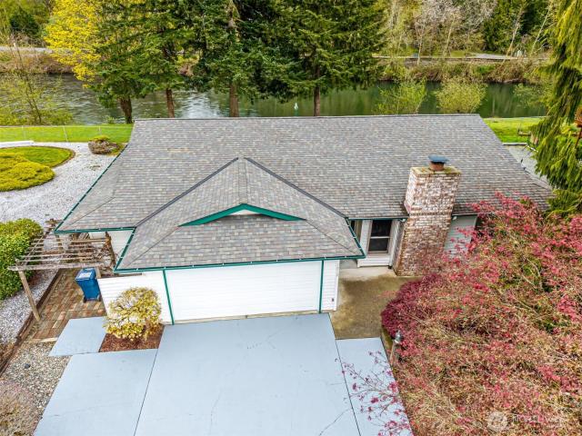 1808 Riverview Drive NE