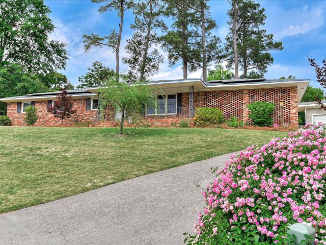 1808 Robinson Drive