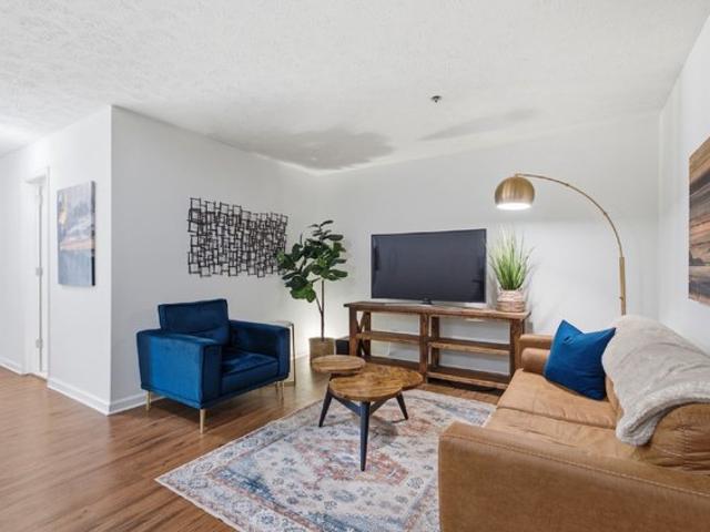 1808 State St Apt 311, Nashville, TN 37203