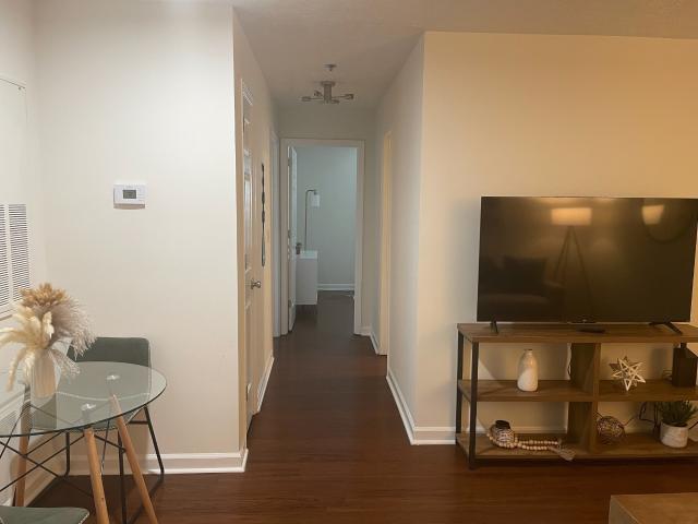 1808 State St # 211