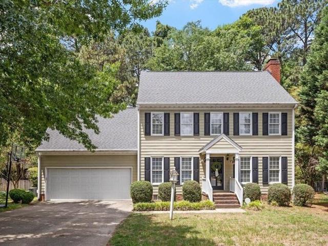 1808 Thorpshire Dr, Raleigh, NC 27615