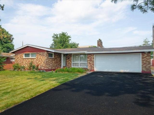 1808 W Kiernan Ave, Spokane, WA 99205
