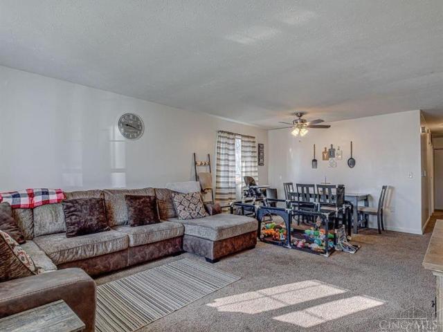 1808 Waynebrook Drive