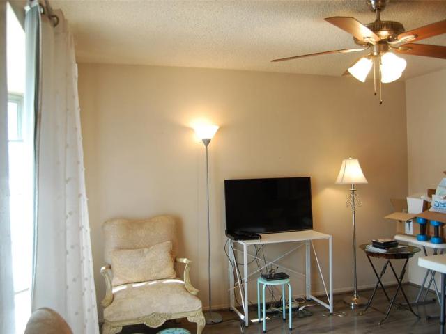 1808 Western Park Drive