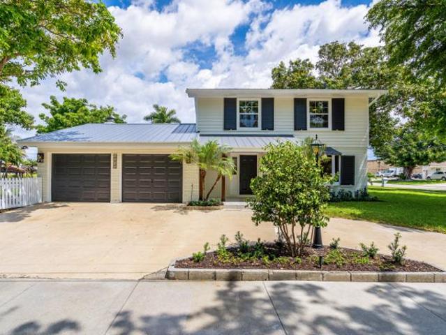 1808 17th Ave N, Lake Worth Beach, FL 33460