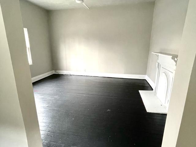 1808 10th Ave N