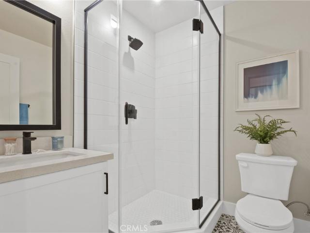 18090 Prairie Avenue 101
