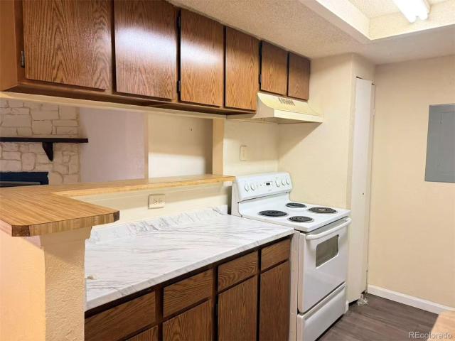 18091 E Kentucky Avenue # 101