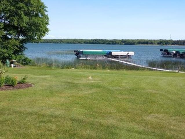 18091 Earle Brown Dr Unit E1, Garrison, MN 56450