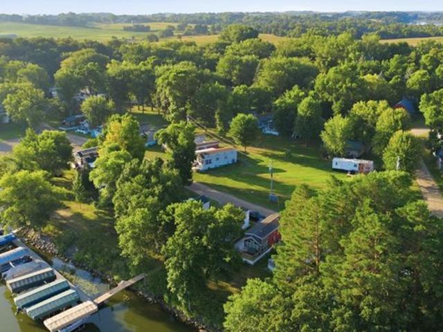 18096 Browns Lake Rd Unit 65, Richmond, MN 56368