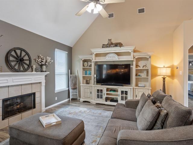 1809 Meredith Court