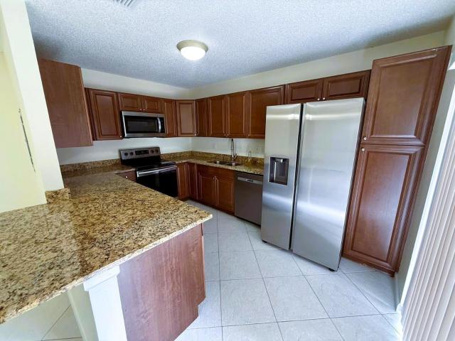 1809 N Congress Ave, West Palm Beach, FL 33401 | MLS #B26013