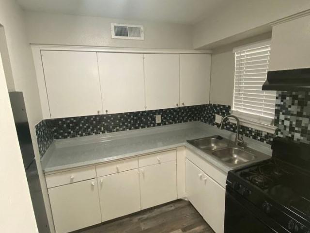 1809 on Cox Apartments 1 Bedroom Apartment for Rent at 1809 Cox St, Carrollton, TX 75006 Original Town