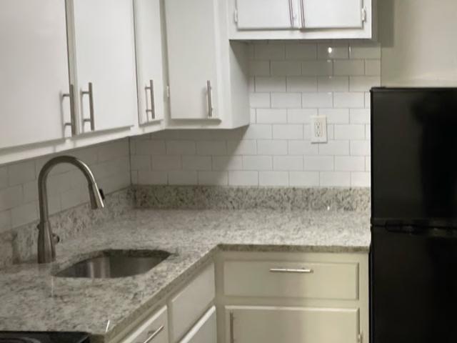 1809 on Cox Apartments 3 Bedroom Apartment for Rent at 1809 Cox St, Carrollton, TX 75006 Original Town