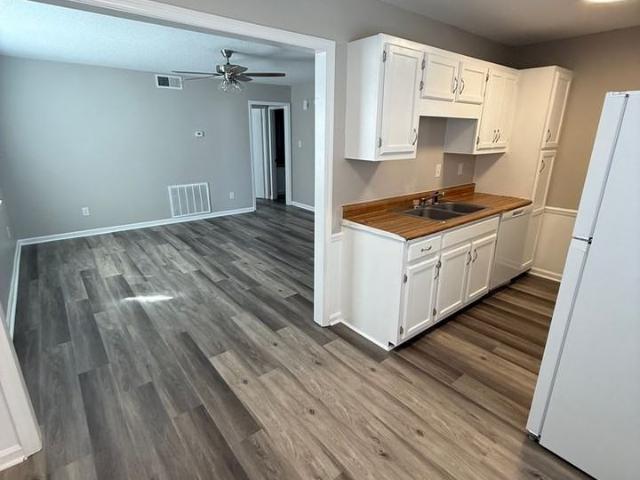1809 O'Rorke Ln SW 1 Bedroom Apartment for Rent at 1809 A D, Decatur, AL 35603
