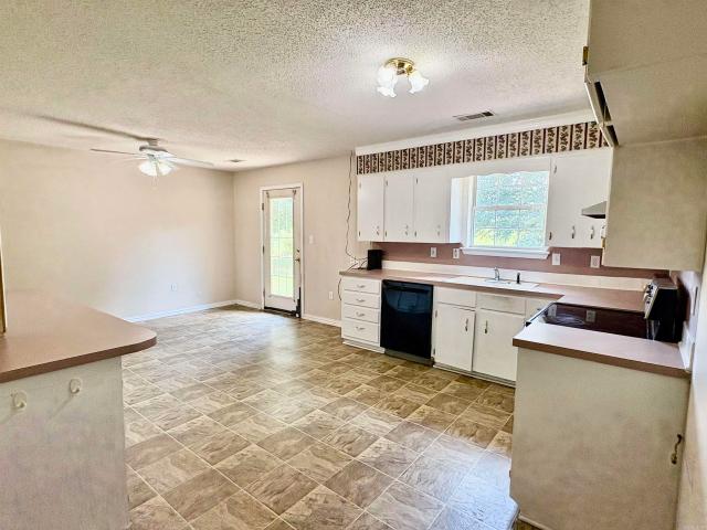 1809 Birchwood Drive