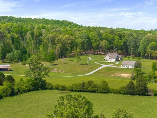 1809 County Road 50, Riceville, TN 37370