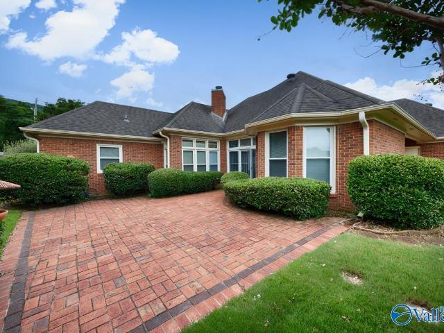 1809 Edgemere Court SE
