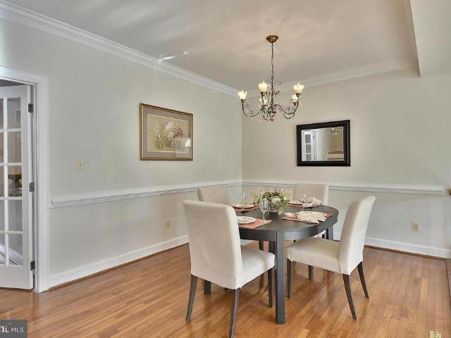 1809 Fawncrest Court
