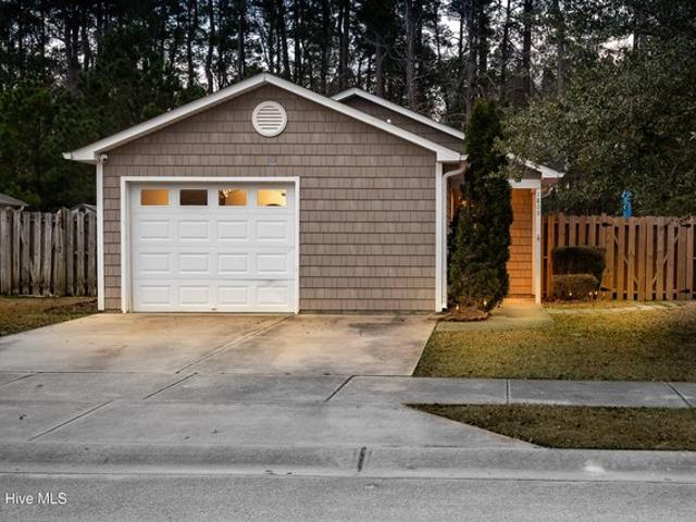 1809 Gretna Dr, Greenville, NC 27834
