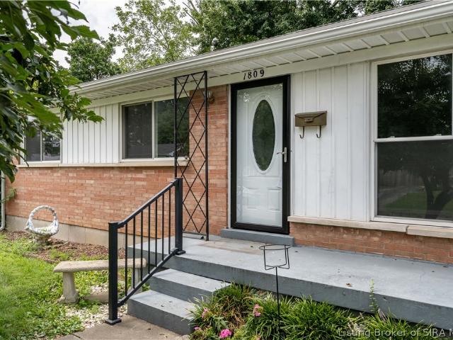 1809 Jonquil Drive
