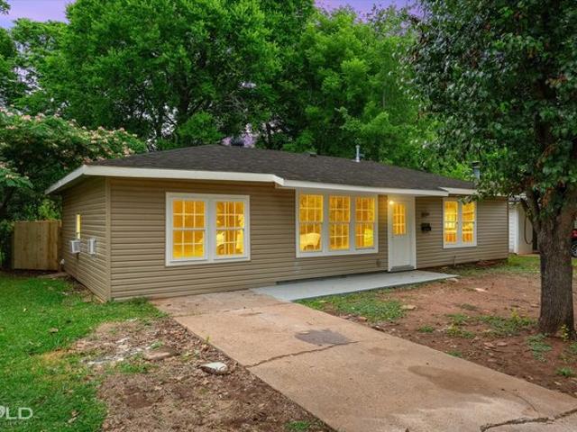 1809 Leslie St, Bossier City, LA 71111