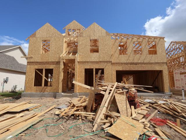 1809 S Wildflower Drive
