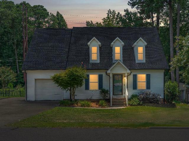 1809 Saddlewood Lane