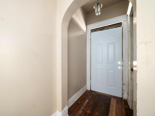 1809 Saint Charles Court Sw