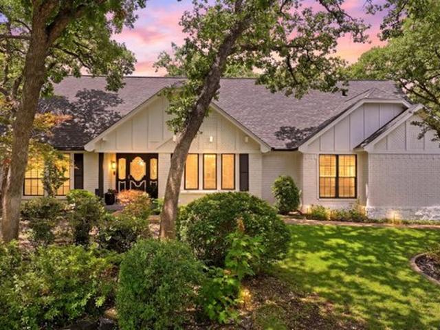 1809 Southpark Dr, Arlington, TX 76013