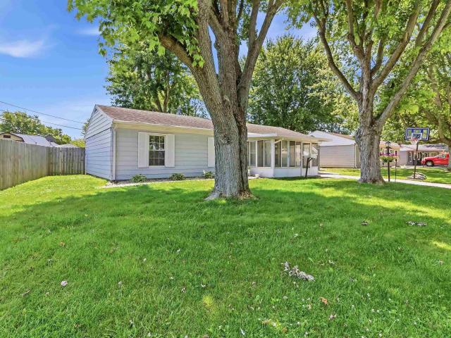 1809 W Westlea Drive