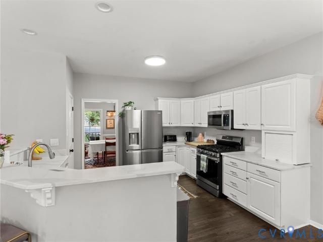 1809 Winding Way
