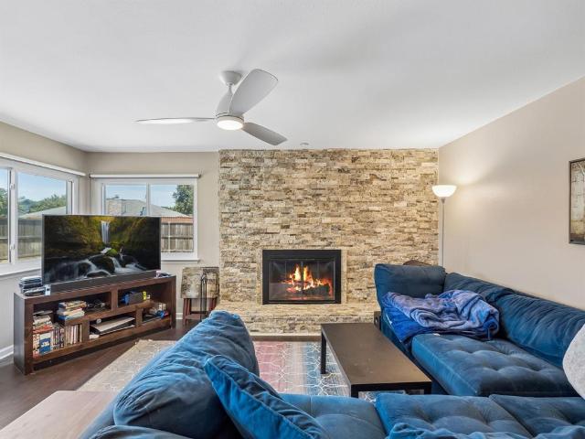1809 Windsong Trail