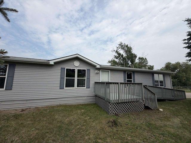1809 72nst St, Minot, ND 58701