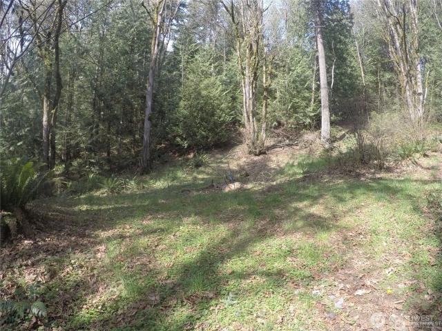 18002 SE May Valley Rd, Issaquah, WA 98027 | Compass