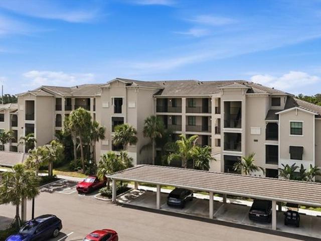 18008 Gawthrop Dr Unit 401, Bradenton, FL 34211